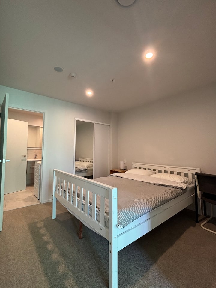 Central Serenity Apartment - Wellington