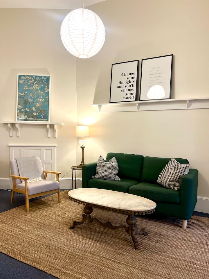 Charming Apartment In The Heart Of Glenelg - Glenelg