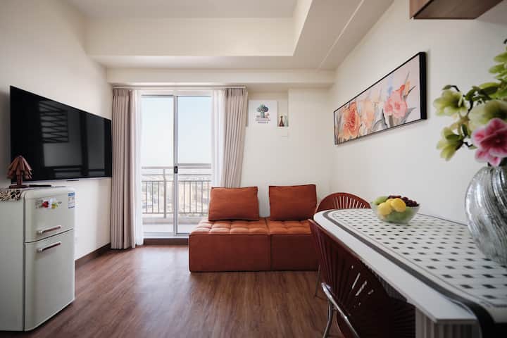 Spacious Elegant 1br For Family, Near Bgc&ortigas - Pasig