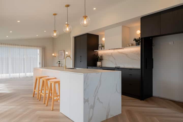 Park Ave – In The Heart Of Golden Bay - Tākaka