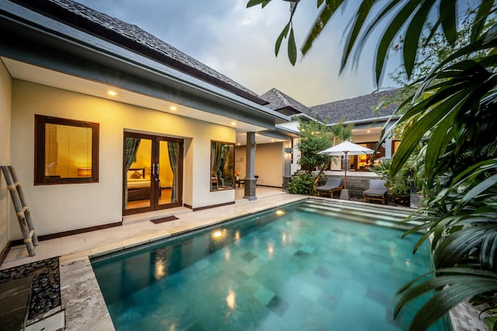 Pererenan 2br: Modern Tropical Oasis @Villa Senang - Canggu
