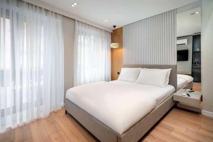 Comfortable Room Near Istiklal Street [1st Floor] - Karaköy