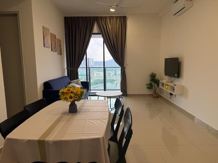 Perfect For Families @ 3r2b Puchong [6 Pax] - Puchong
