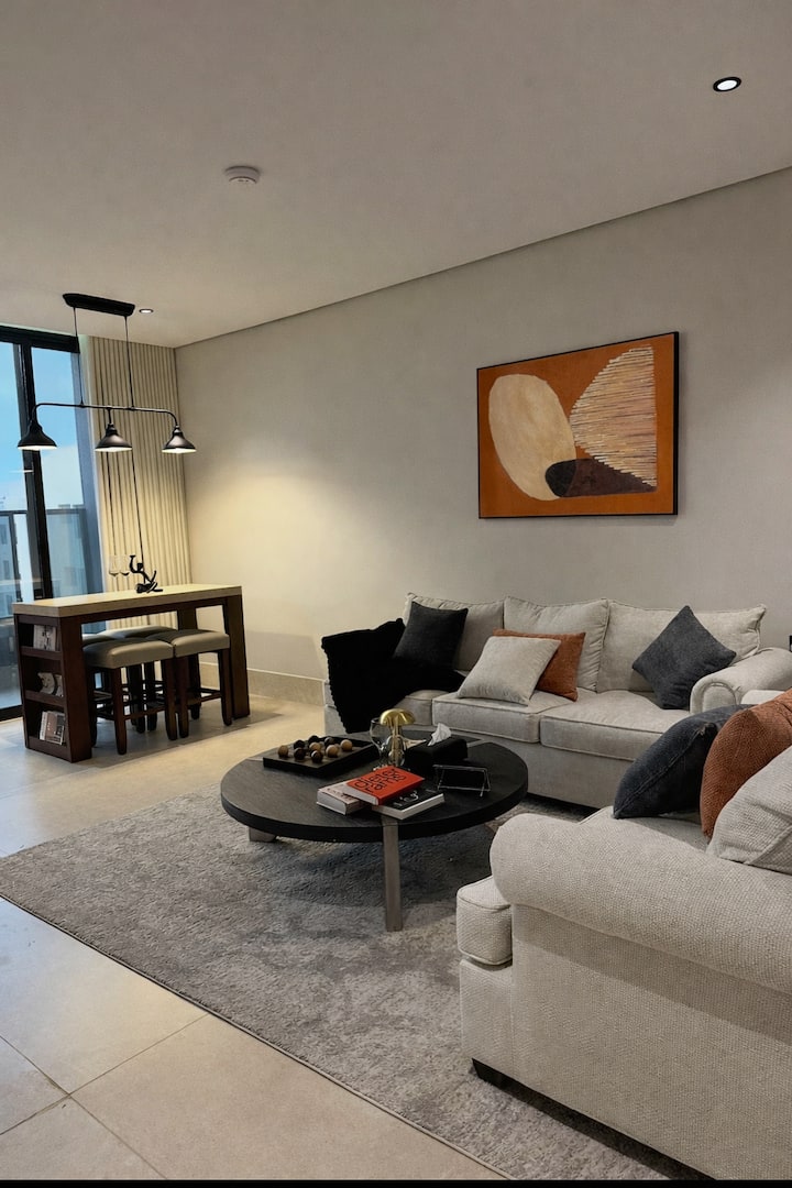 شقة فاخرة 3 غرف نوم-تصميم عصري-موقع مميز-دخول ذاتي - Dammam