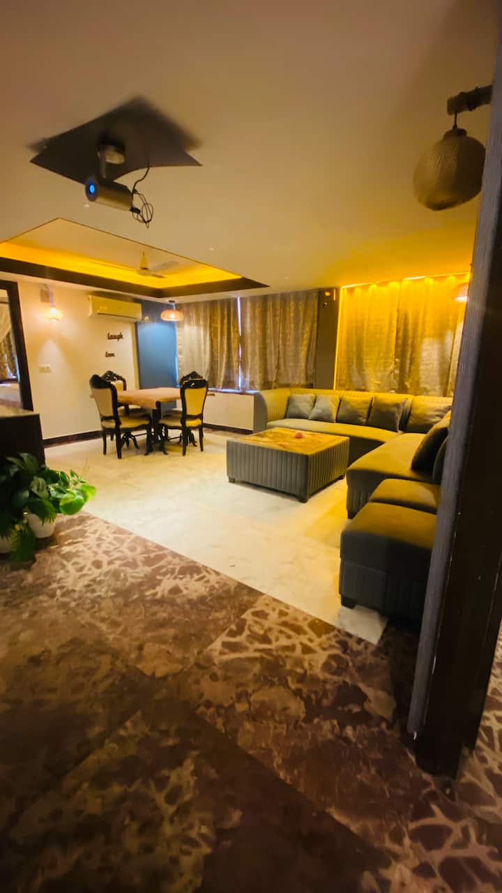 Theluxcabana Royal 2bhk - Ghaziabad