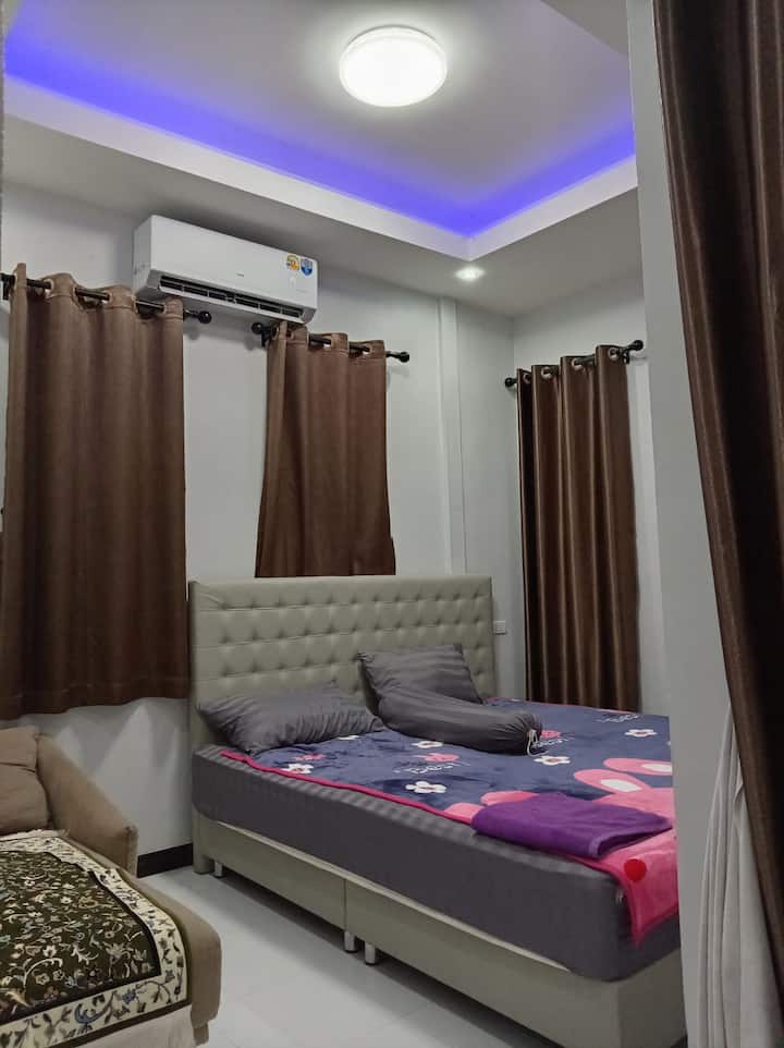 Charity House​ Laemsak - Krabi