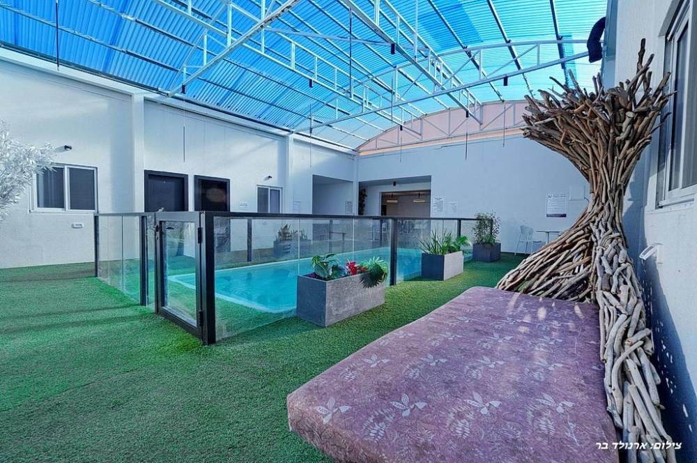 Don Leon Boutique - Maisons à louer à Even Menachem, North District ...