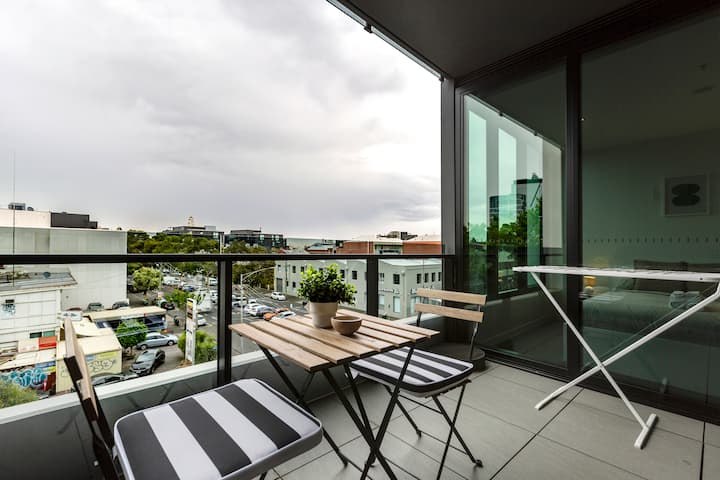 Cbd 2br With Secure Parking｜near To Queen Vic - Brunswick