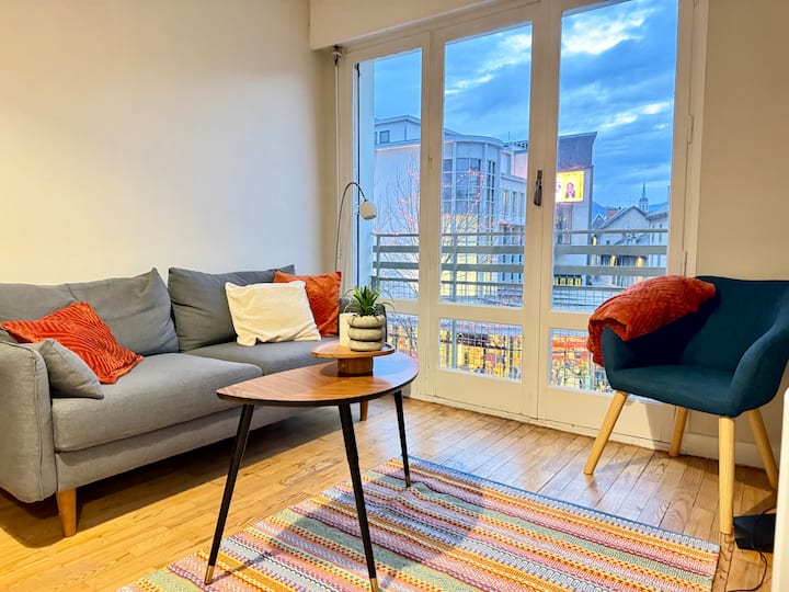 Chambéry Centre – Vue Place & Calme - Chambéry