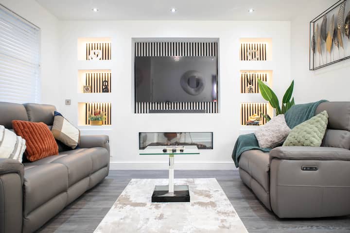 Luxury Preston Home • 3 Beds • Sleeps 6 - 普雷斯頓