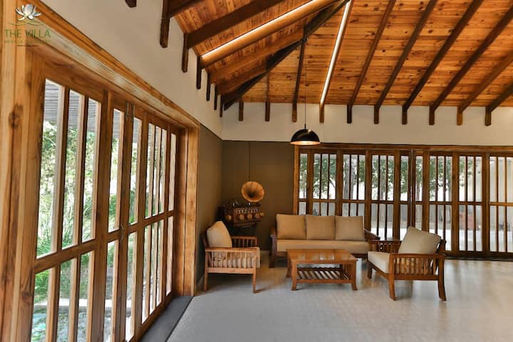 2bhk Lotus Villa With Club Access & 50+ Amenities - Bhuj