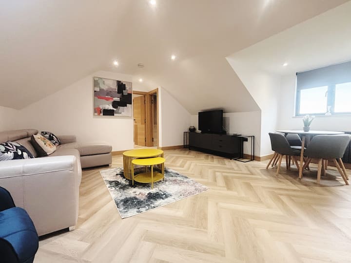 Modern Studio In Brandesburton, East Yorkshire - Driffield