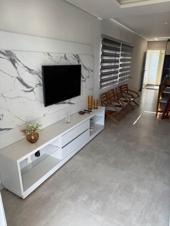 Apartamento 401 Vista Mar No Rainha - Itapoá