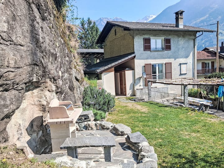 'Cà Da Rör' Mit Bergblick By Interhome - Campello