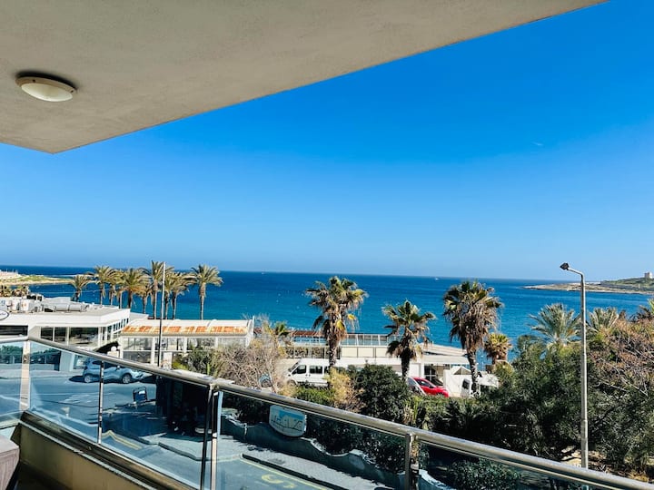 Blue Horizon Seafront Apartments - Flat 2 - Malta