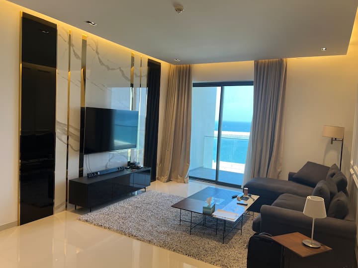 Luxurious Furnished 2 Bedroom Apartment Al Mouj - Mascate