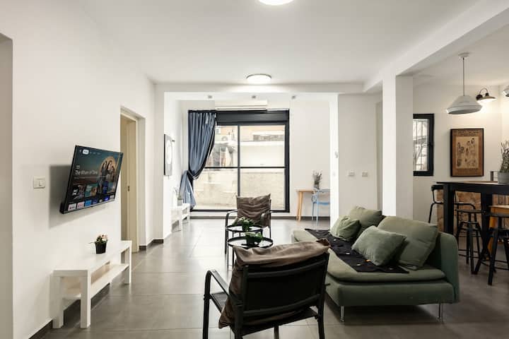 Mr Yishcon - Tel Aviv-Yafo