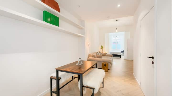 Modern Apartment Near City Centre, Casamia - Antwerp, Belgium