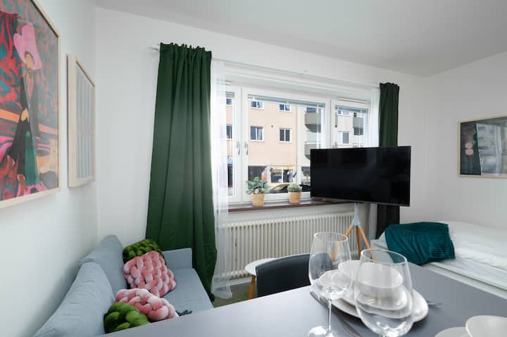 Modern Studio In Central ÖRebro - Örebro