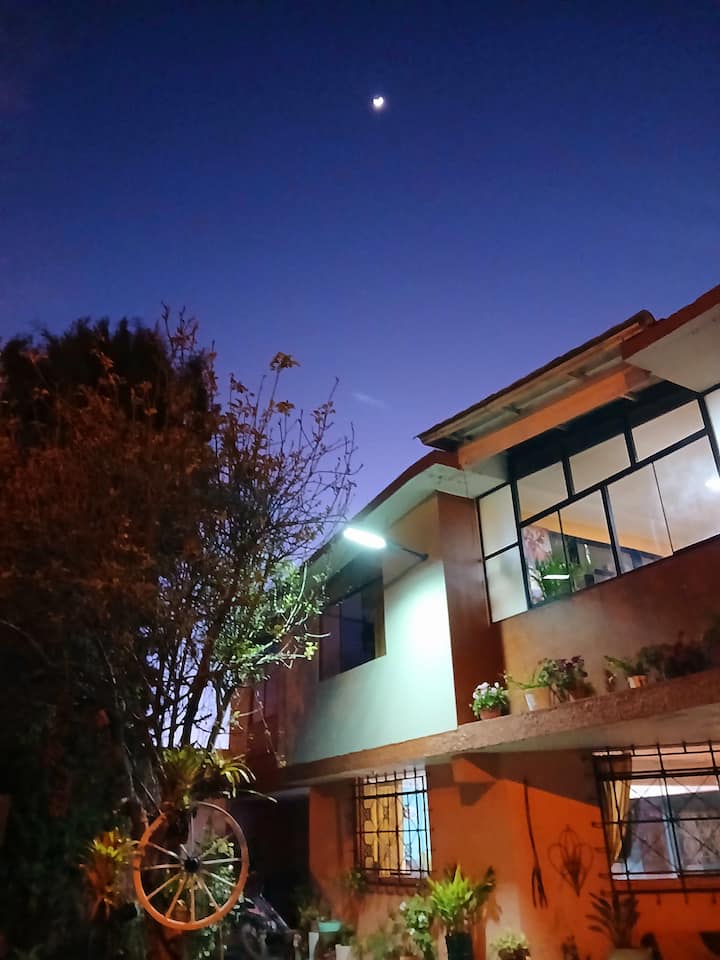 Casa Jardin Les Da La Bienvenida A Jauja - Jauja