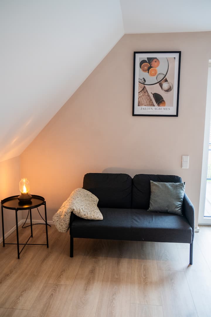 Neue - Moderne Wohnung Mit 1-2 Schlafzimmern - Garbsen