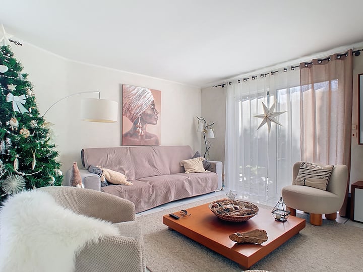 Maison Beau Soleil - ibis Budget Millau Viaduc