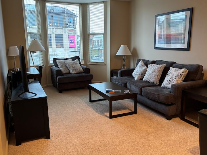 Apartment In The Center Of Crocker Park - Avon, OH
