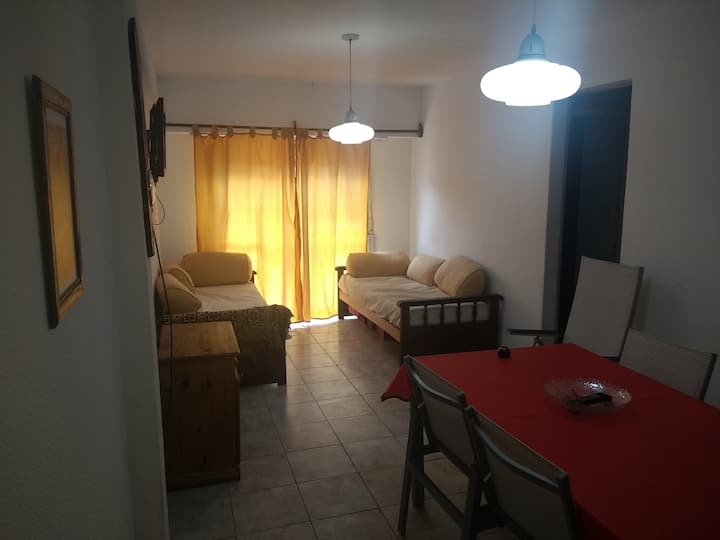 Ubicación Inmejorable. Super Equipado. 6 Personas. - Villa Gesell