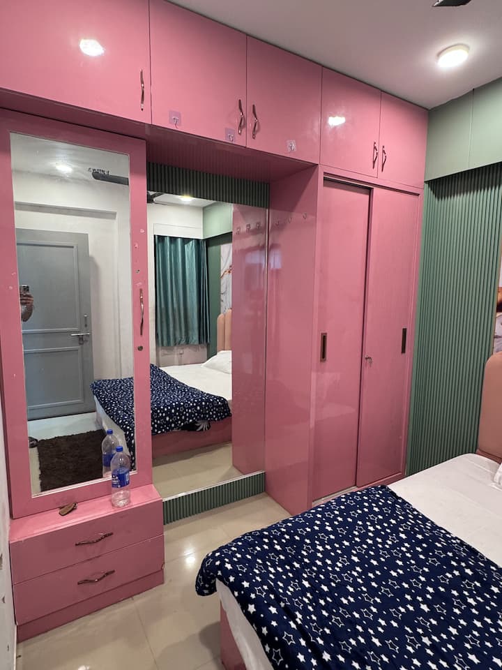 Signature Stay | Classy & Comfortable - Jaipur