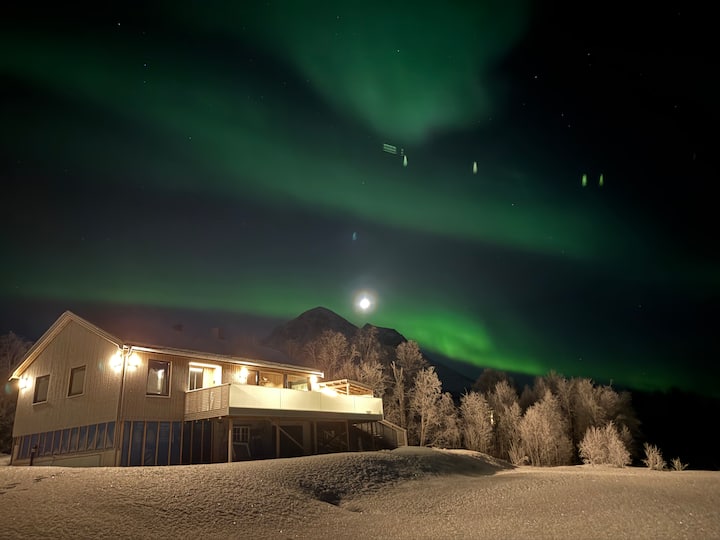 Eksklusiv Ny Hytte| By The Sea | Nordlys - Norway