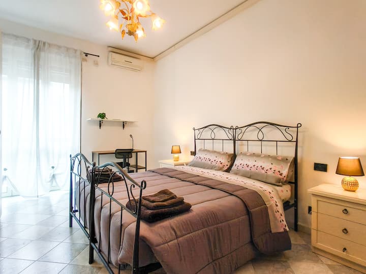 Doctor’s House [Di Fronte Alle Molinette] - Torino