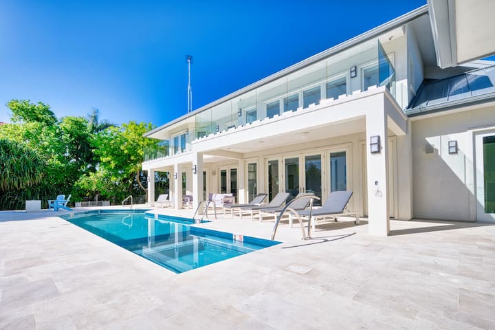 El Oceano – Refined Coastal Luxury Living - Cayman Islands