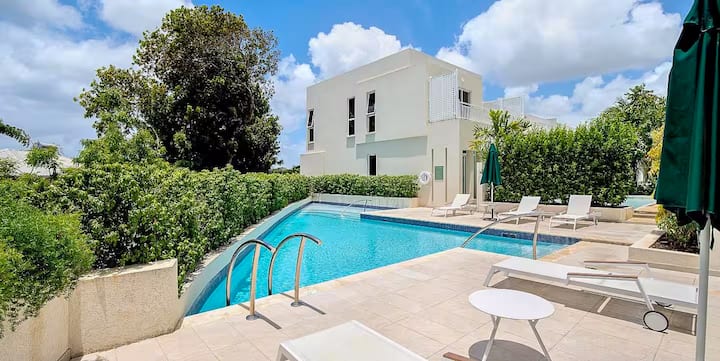 Garden View 1br Condo & Pool Nr Beaches & Dining - Barbados