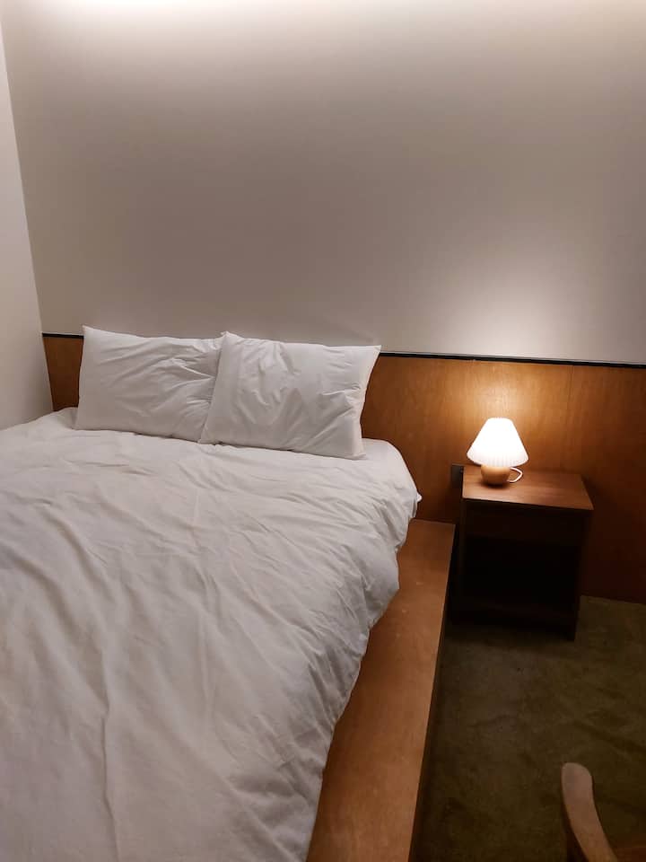 소녹* 하루(一日) B - 호텔침구+빔프로젝트+2인숙소 #화성행궁#공방거리 - Suwon-si