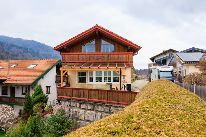 Hasenchalet Ferienhaus 120m2, 11pers, Chiemgaucard - Ruhpolding