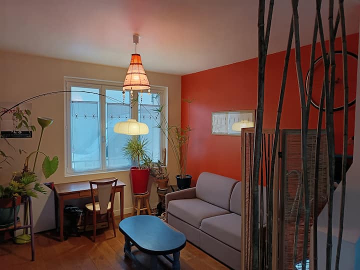 Maison Chaleureuse, Jardin / Sauna – Centre à Pied - Châlons-en-Champagne
