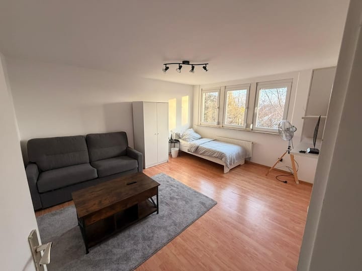 Möbliertes Ruhiges Firmenapartment | Grenzlage - Neuenburg am Rhein