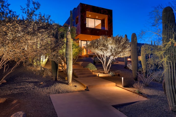 Luxury 3-acre Architectural Retreat | Pool + Spa - Marana, AZ