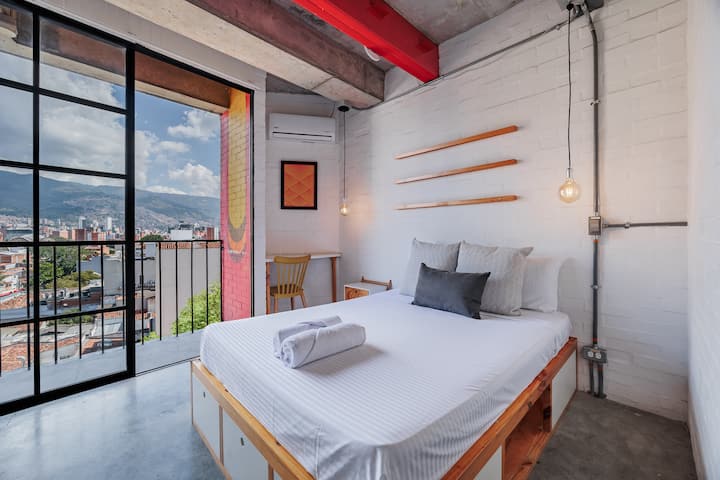 Charming Loft · Panoramic View · Smart Tv · A/c - Medellín