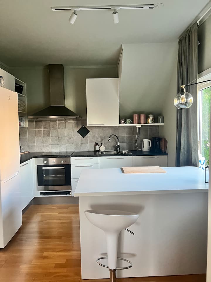 Zimmer – ideal für Wochenpendler und längere Aufenthalte - Wohnungen ...