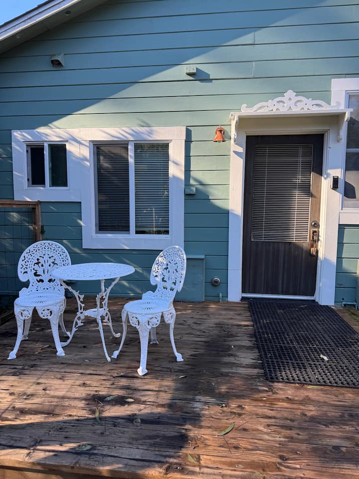 Albion Garden Cottage - Mendocino Headlands State Park, Mendocino