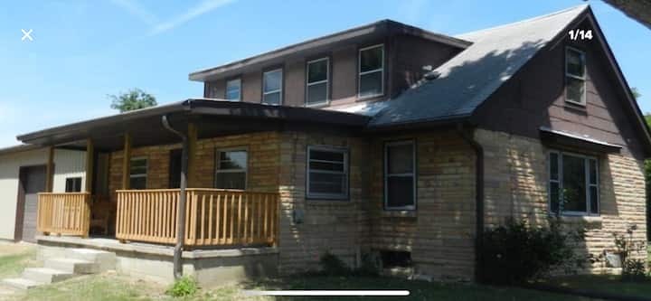 Indy Airport Employees Bunkhouse - Avon, IN
