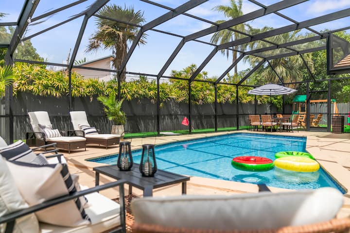 Family Oasis • Pool | Firepit | Game Room | Bbq - Zoo Miami, Miami