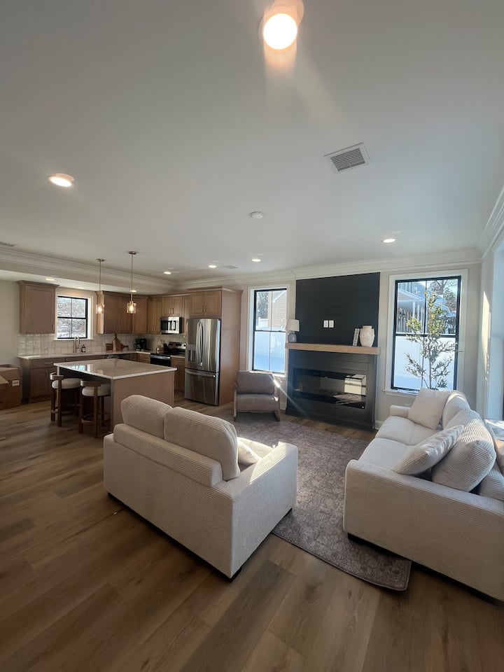 Cherry Street Cape – Walkable Phoenixville Borough - Phoenixville, PA