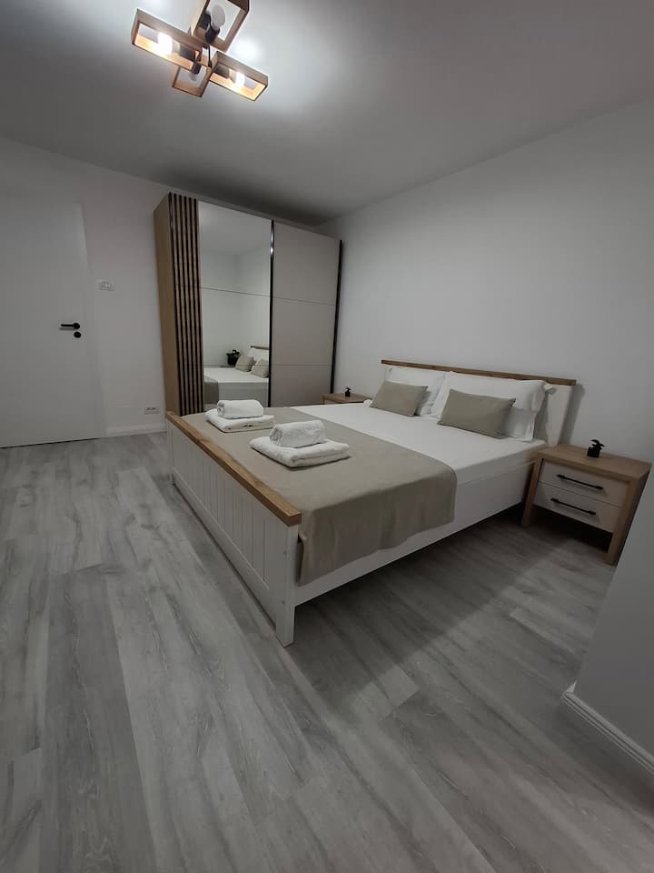 Studio Alexander - Drobeta-Turnu Severin