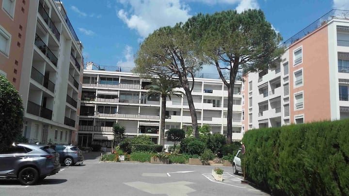 Beau Petit 2 Pièces, Situé En Front De Mer - Roquebrune-Cap-Martin