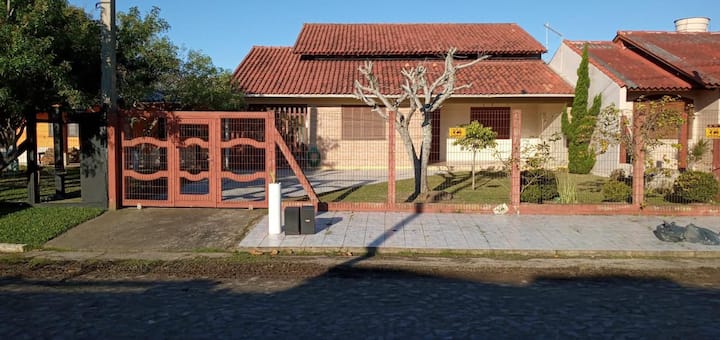 Casa Aconchegante Para Alugar - Tramandaí