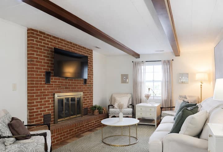 Wildwood At Lee U | 4br W/game Room•walk To Campus - Cleveland, TN