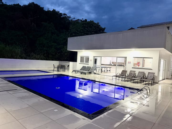 Apto Completo C/ Piscina A 80m Da Praia Ingleses - Florianópolis