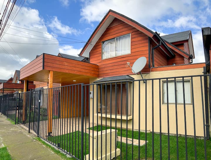 Hermosa Casa Con Aire Acondicioando - Los Angeles, Chile